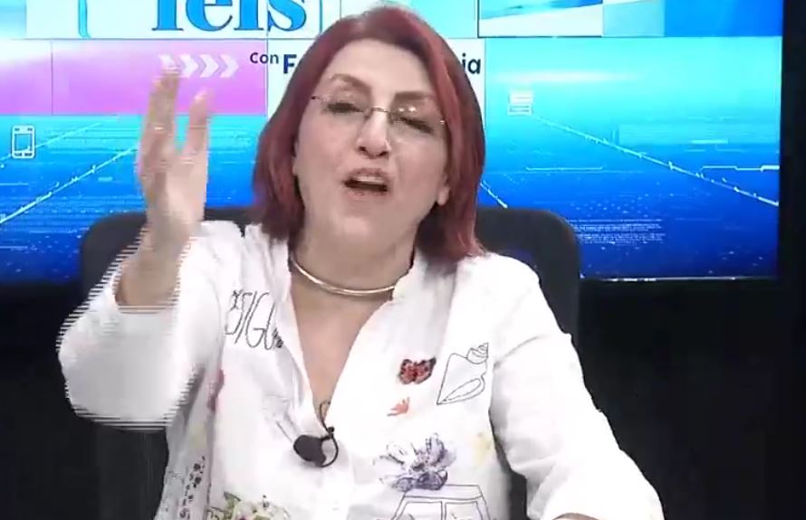 En tu feis con Fernanda Tapia viernes 10 de Mayo de 2019 – Acustik Radio