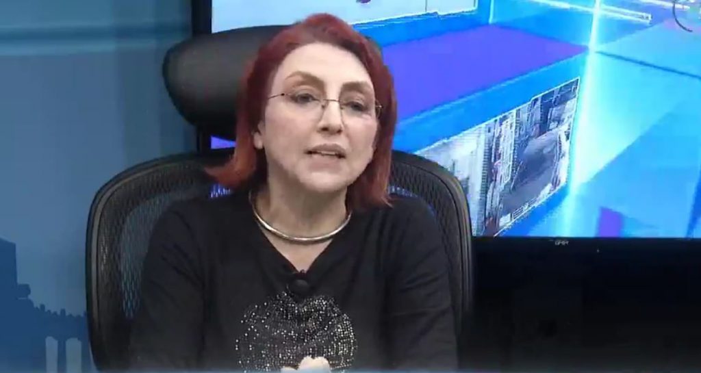 En tu feis con Fernanda Tapia martes 18 de junio de 2019 – Acustik Radio